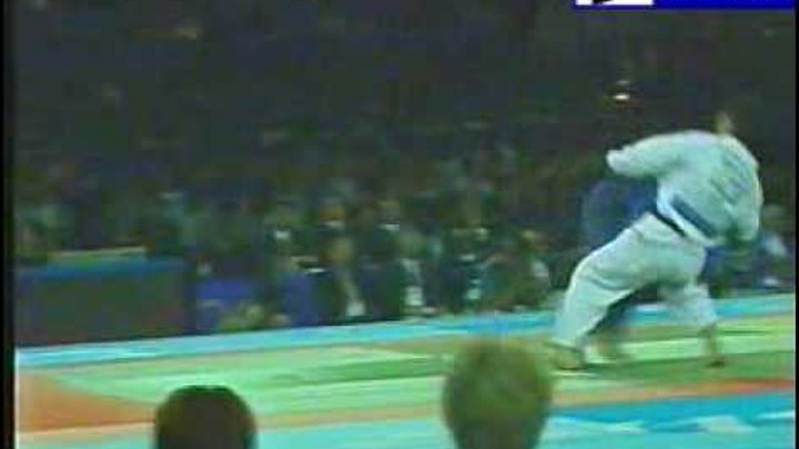 Judo 2000 Sydney: Aidyn Smagulov (KGZ) - Alisher Mukhtarov (UZB) [-60kg] bronze