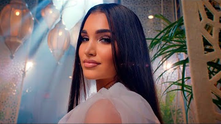 💘💘💘 ENISA - Just A Kiss - Muah - (music video)