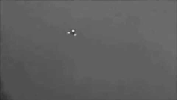 US TR-3B Aurora Nuclear Powered Anti-Gravity Spacecraft In Flight [720p]