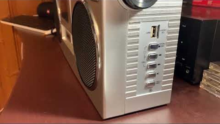 ION Boombox Deluxe Playback on Cassette