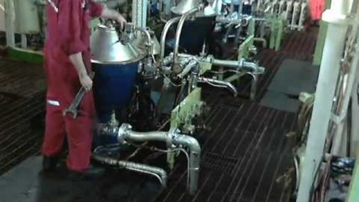 CSL Argosy - HFO Purifier Disassembly Timelapse 30x [20min_to_30sec]