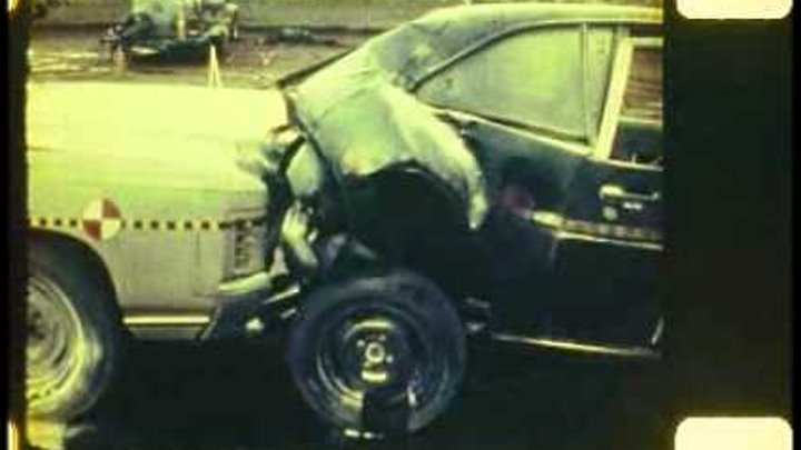 Legendary Crash test 1971 Chevrolet Impala vs 1972 Ford Pinto Rear ...
