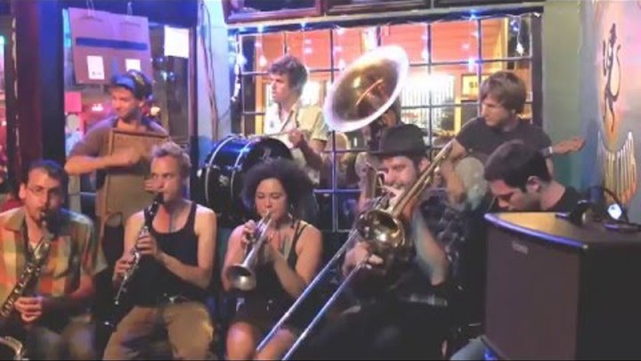 Tuba Skinny - "Gotta Give Me Some Instrumental" - 4/10/12 - MORE at ...