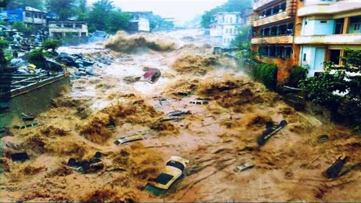 Pekalongan Flood: Live footage of post-disaster destruction in Java, Indonesia