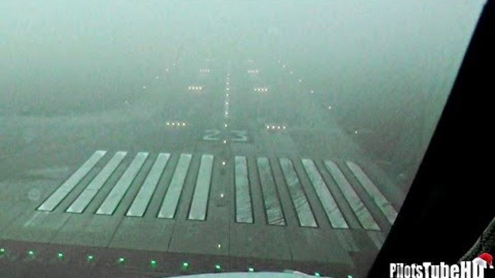 737 ILS CAT3 Autoland - Cockpit View!