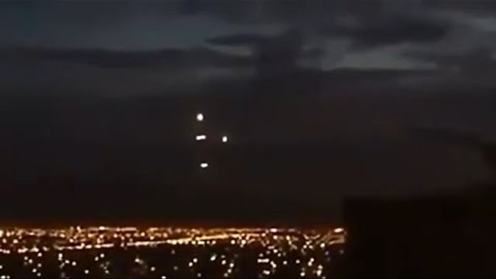 UFOs Sighted Over Santiago, Chile ( February 6, 2021 )