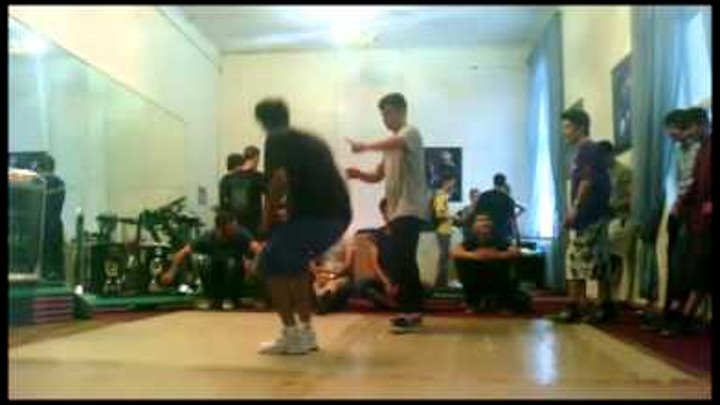 Crazy Battle series 2014 FootWork battle