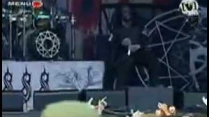 SlipKnot-Surfacing (Official Music Video)